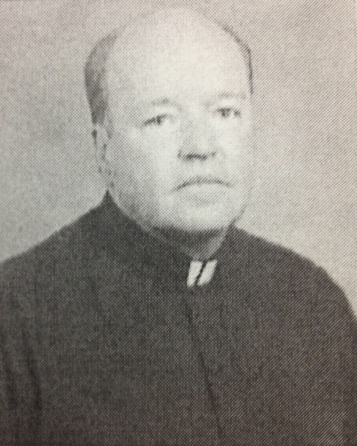 Three Former Pace High Students Sue Exdean and Miami Priest, Alleging ...