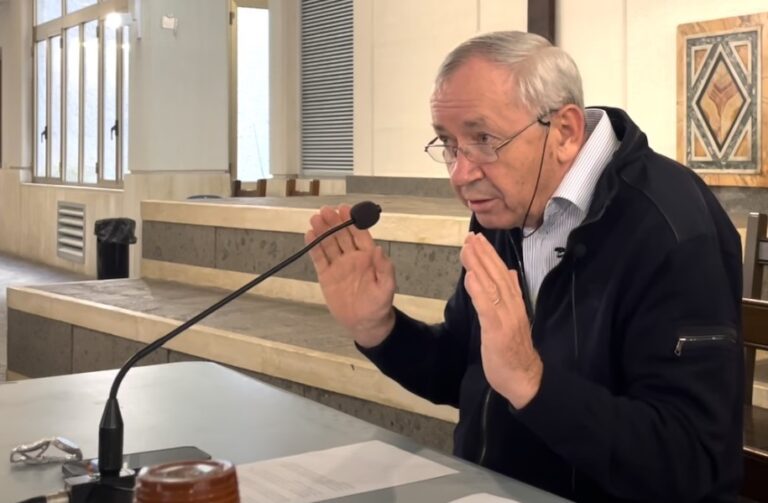 Rupnik mosaics stand in US chapels, amid priest artist abuse scandal ...